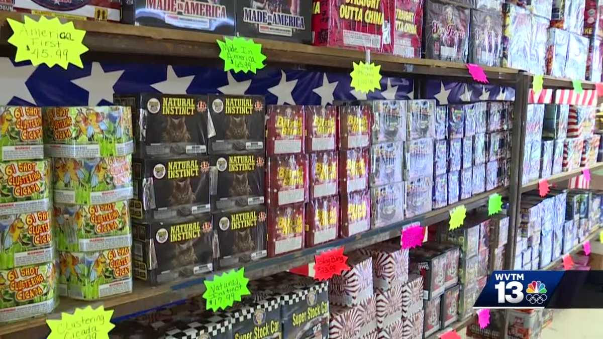 Crazy Bill's Fireworks Stand making sales work despite worker shortage