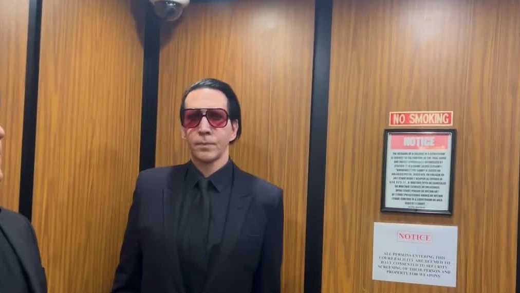 Video: Marilyn Manson leaves New Hampshire courtroom