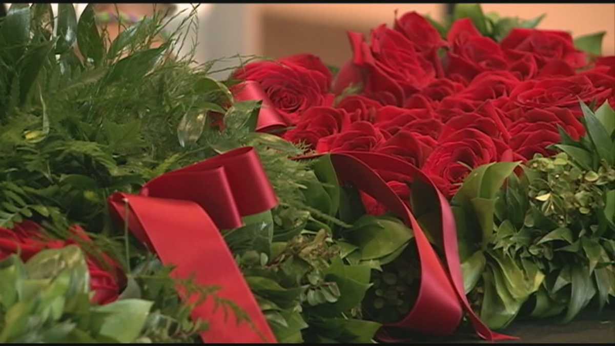 Roses from Derby winner's garland handed out