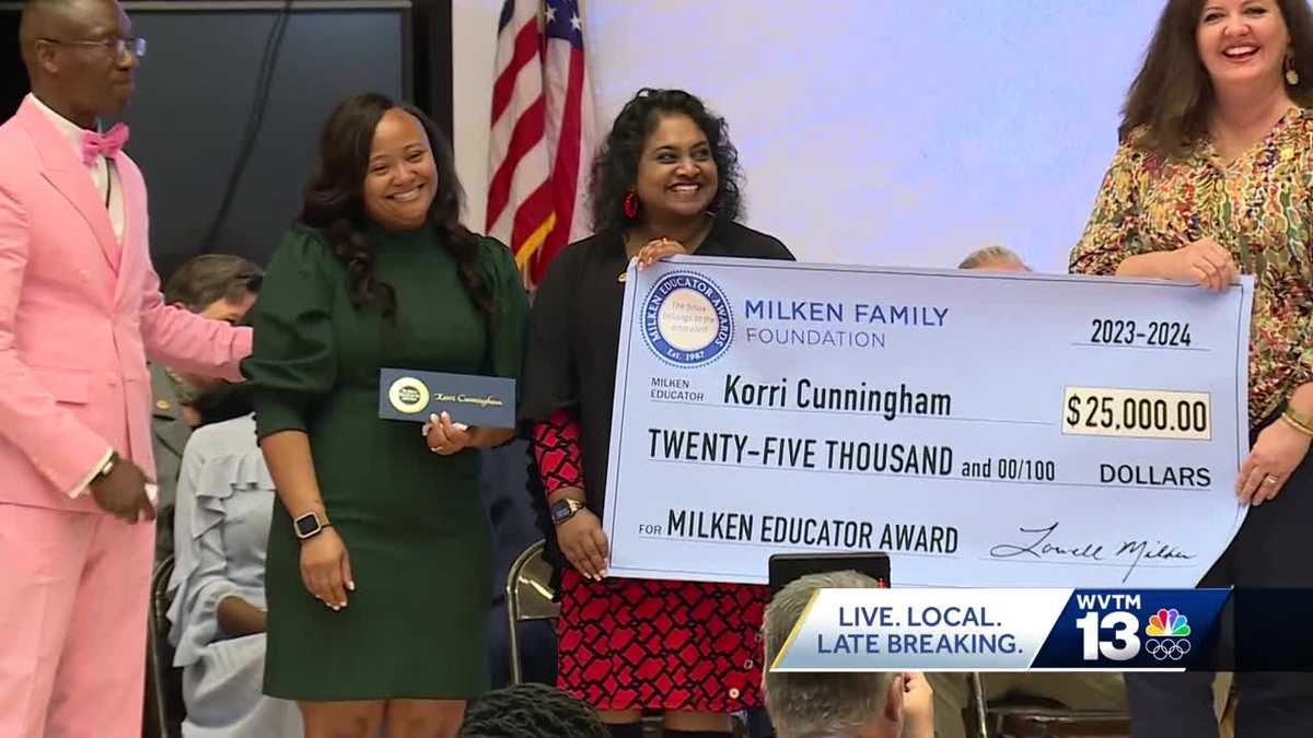 Birmingham teacher given surprise award of $25,000