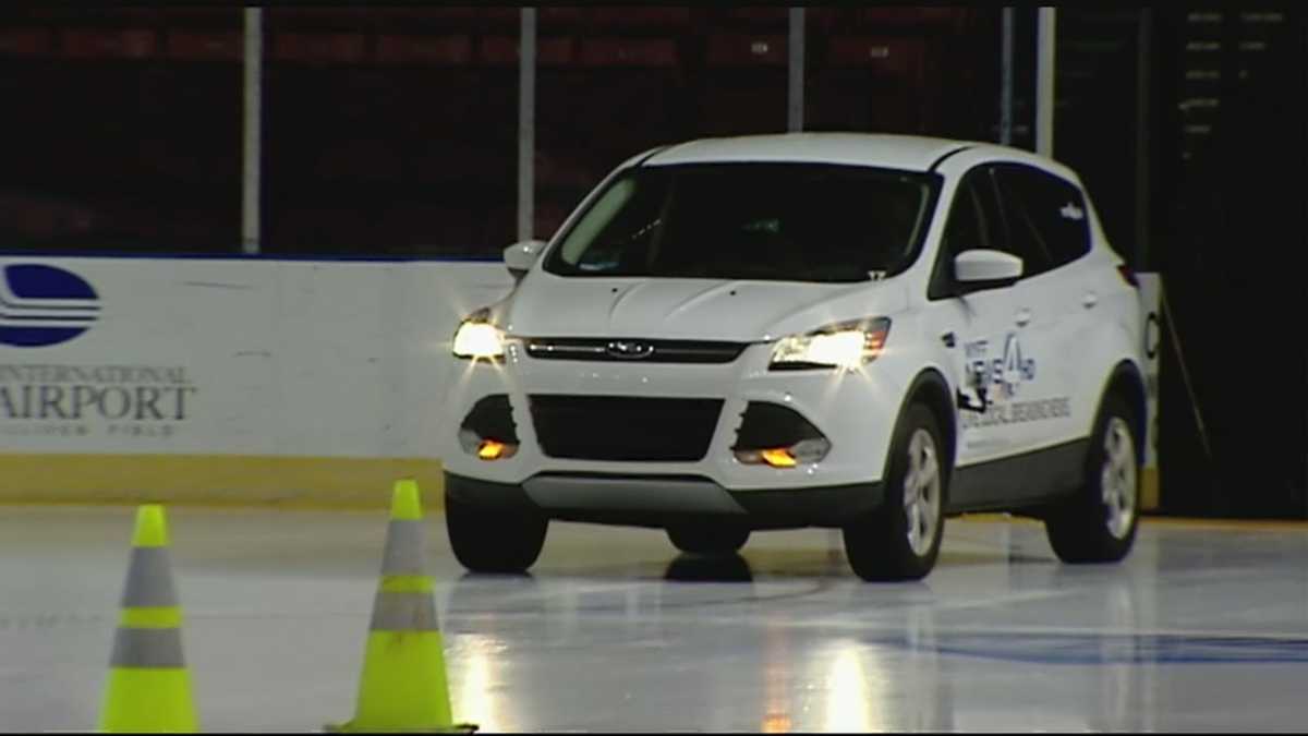 Ice driving demonstration on the Rink