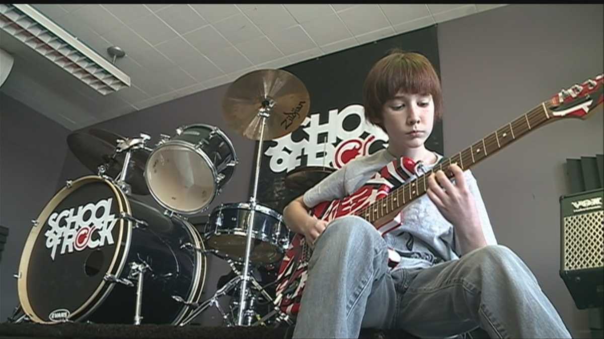 Nebraska 11-Year-old 'out-duels' metal guitarist