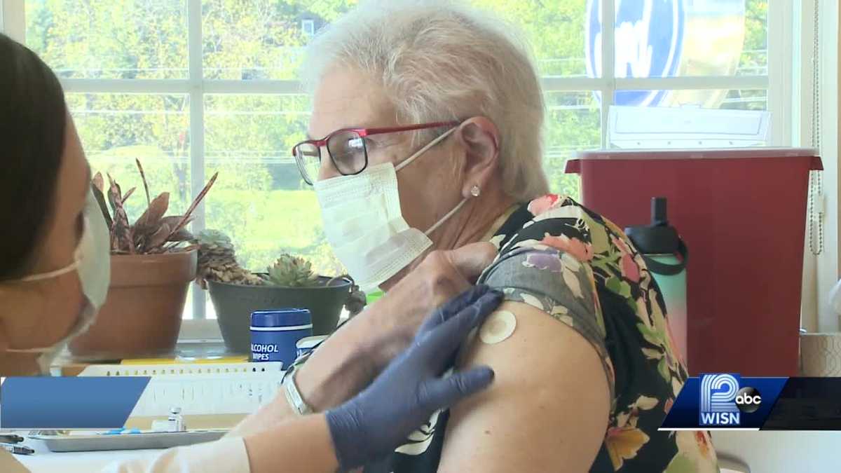 COVID-19: Pfizer booster shots available around Wisconsin