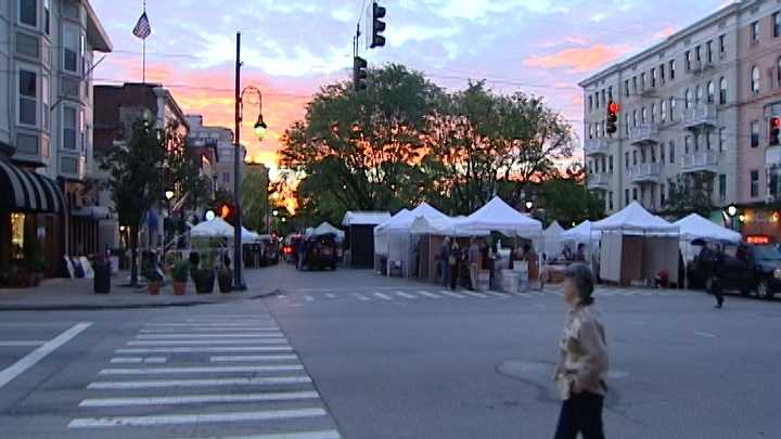 Hundreds turn out for 49th annual Hyde Park Square Art Show