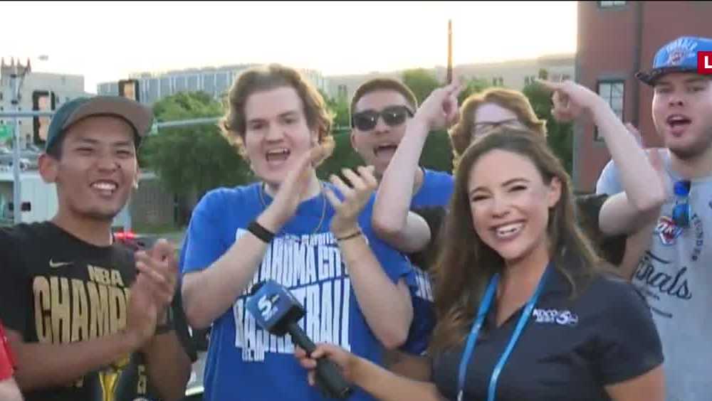 Thunder fans at The Collective before championship parade