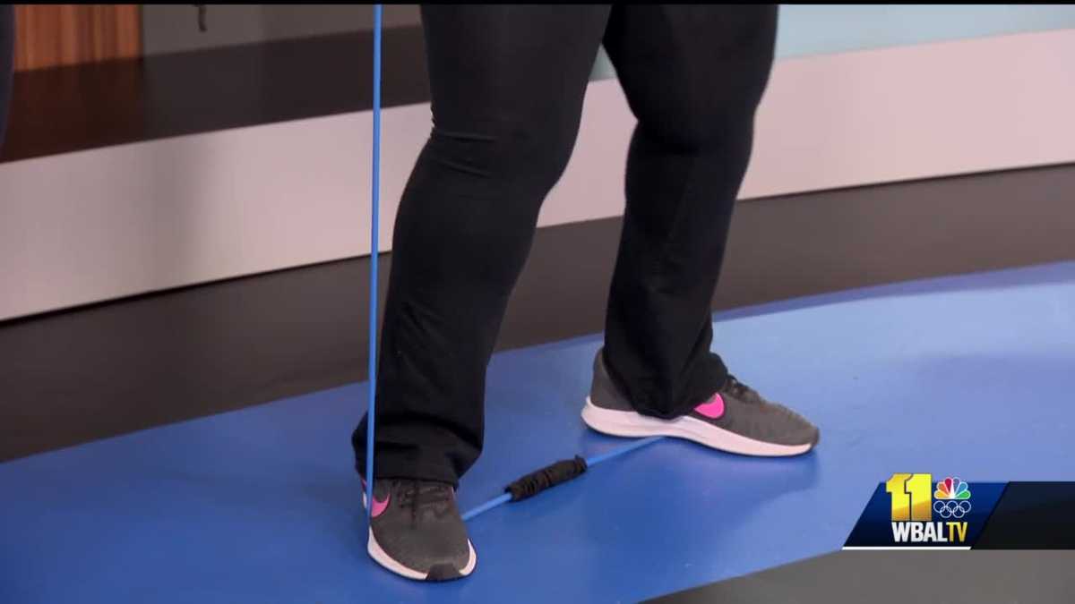 11 Fitness: Strength training using resistance bands