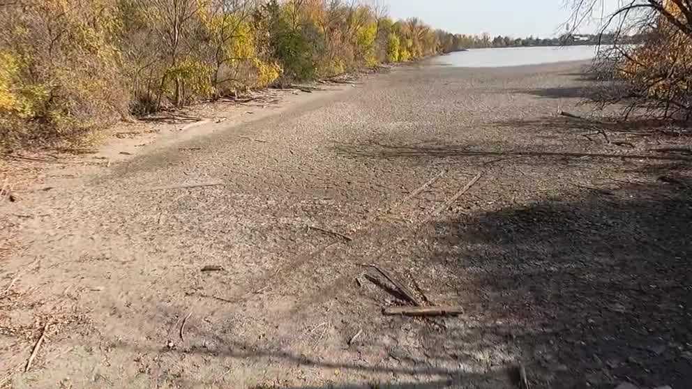 Why Cherry Lake in Tama is drying out