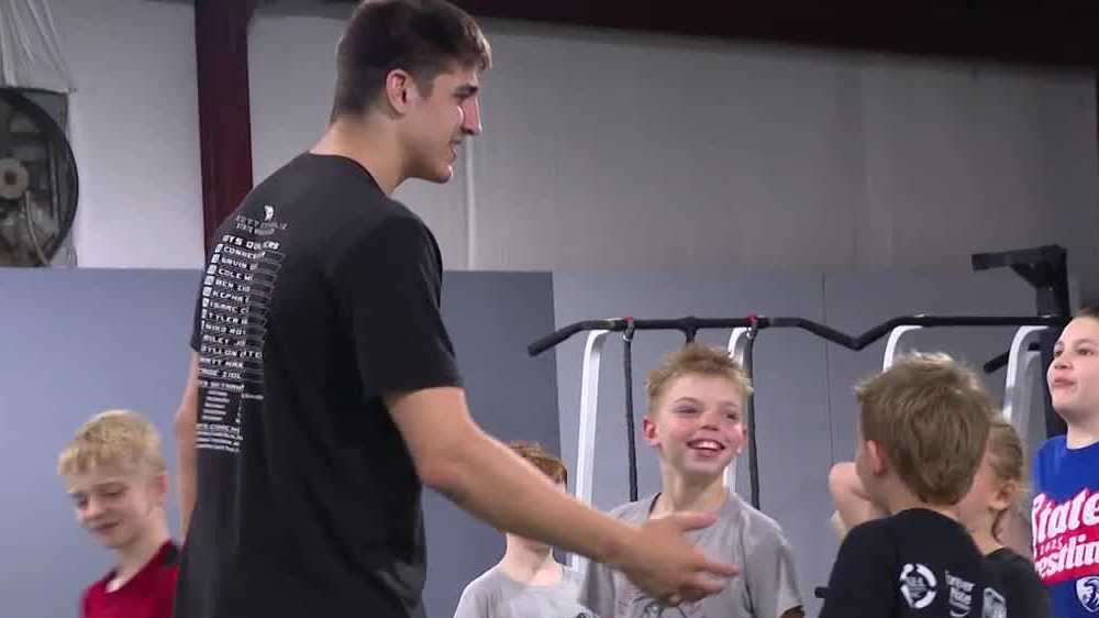 Nebraska champ Cade Ziola encourages next generation of wrestlers