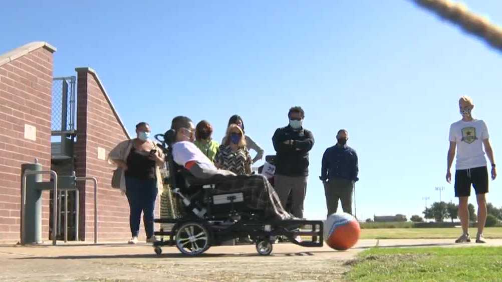 Wish Granted: Sacramento teen gets new power chair to play soccer