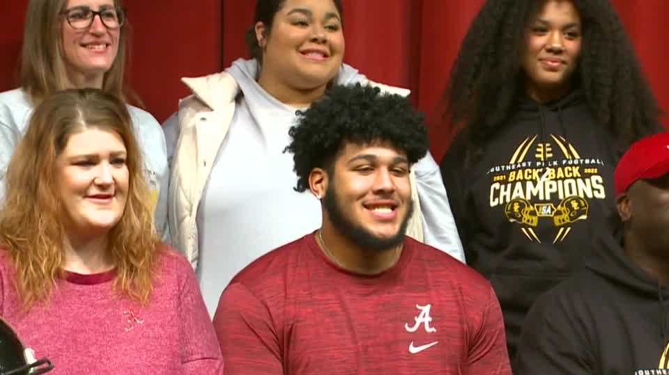 Proctor explains decision to leave Iowa for Alabama