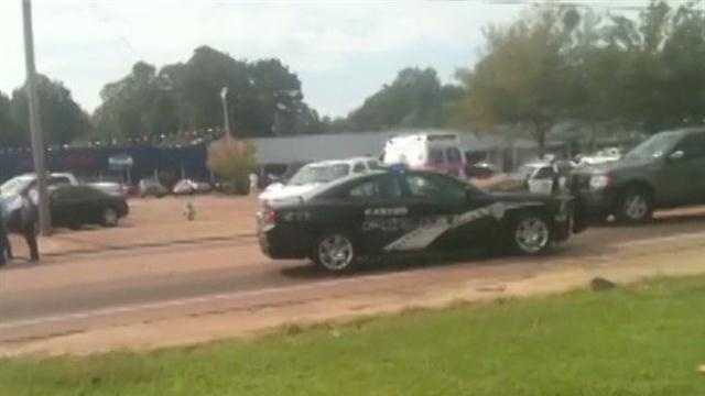 Police surround bank in Canton