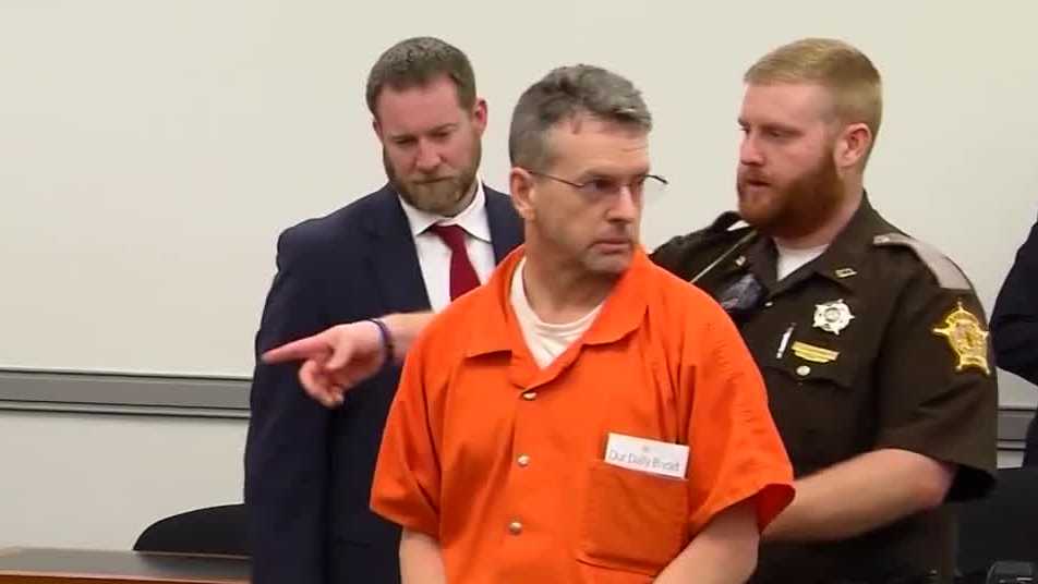 Former Kentucky Pilot Sentenced To Life In Prison For 2015 Murder Of