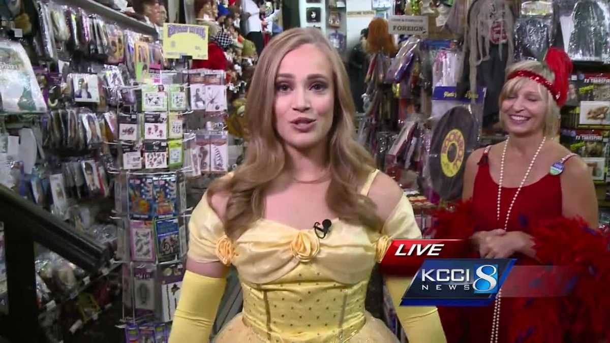 Alyx Sacks checks out hottest Halloween costumes