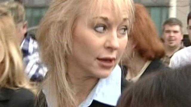 Karen Sypher appeals conviction, wants out of prison
