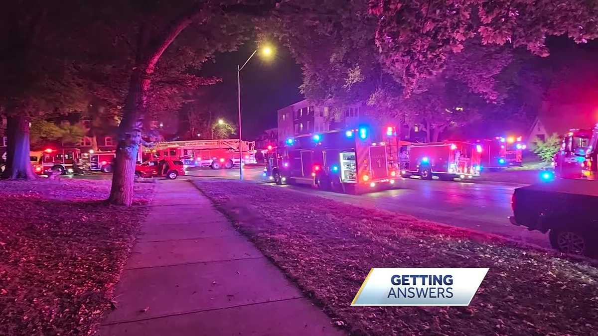 Kansas City fire: Firefighters rescue 5 from apartment fire