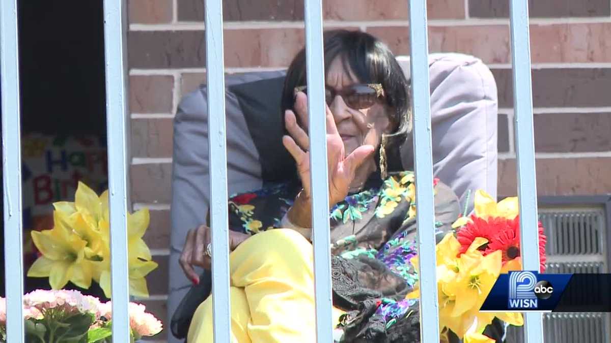 Milwaukee woman celebrates 102nd birthday
