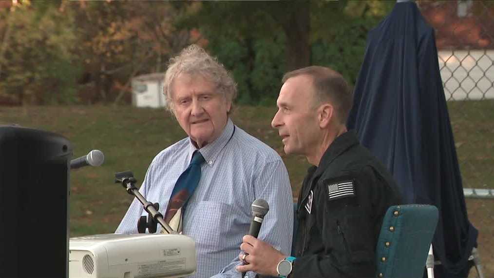 Stratham community celebrates SpaceX captain Scott Poteet