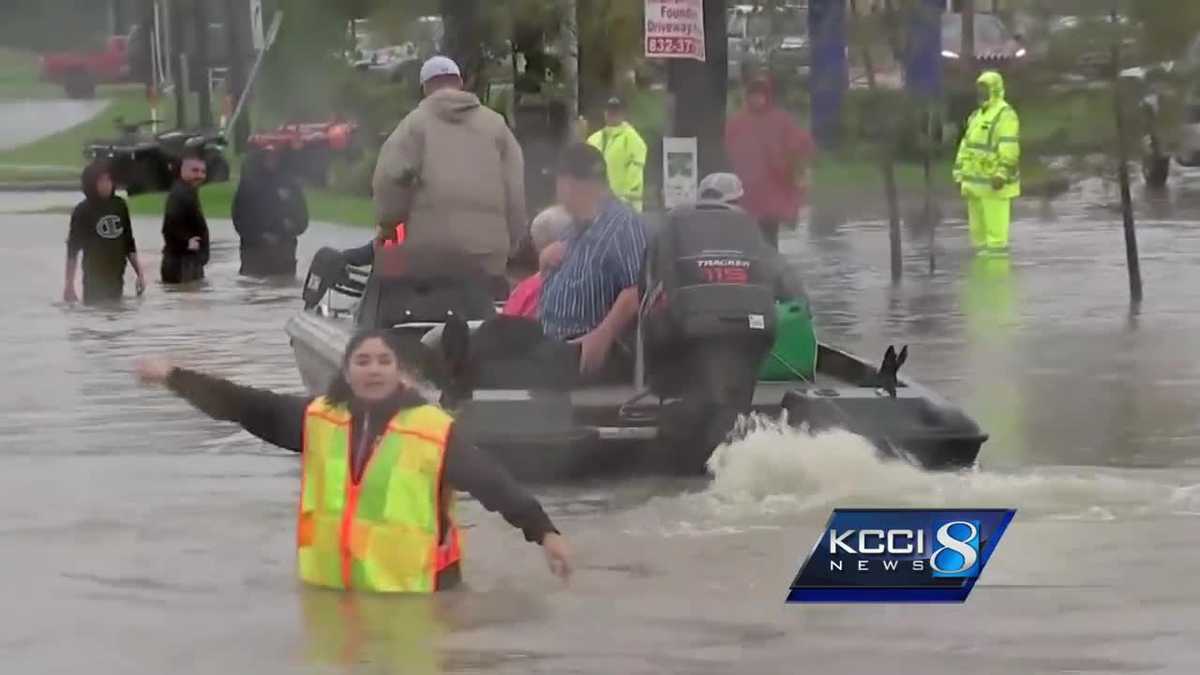 From the flood of ’93 to Hurricane Harvey, Iowans persevere