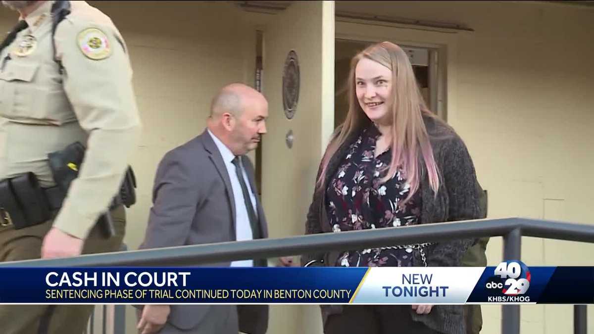 Jury deliberating sentence of Shawna Cash