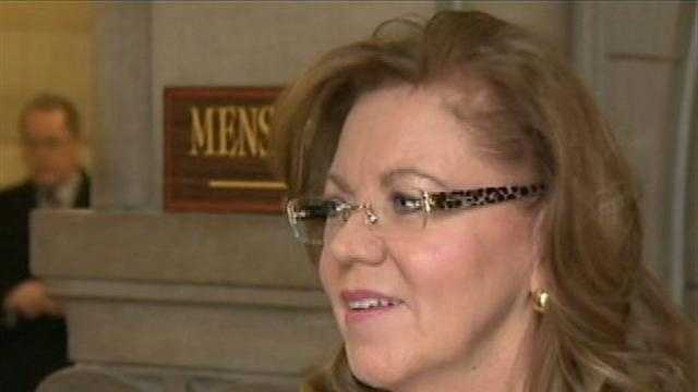 Ex-Justice Joan Orie Melvin, sister spared jail time