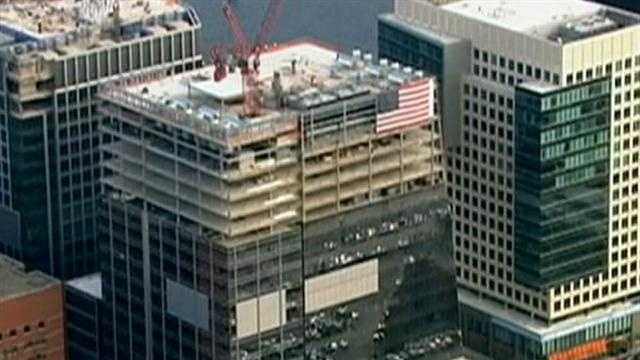Boston's building boom defies weak economy