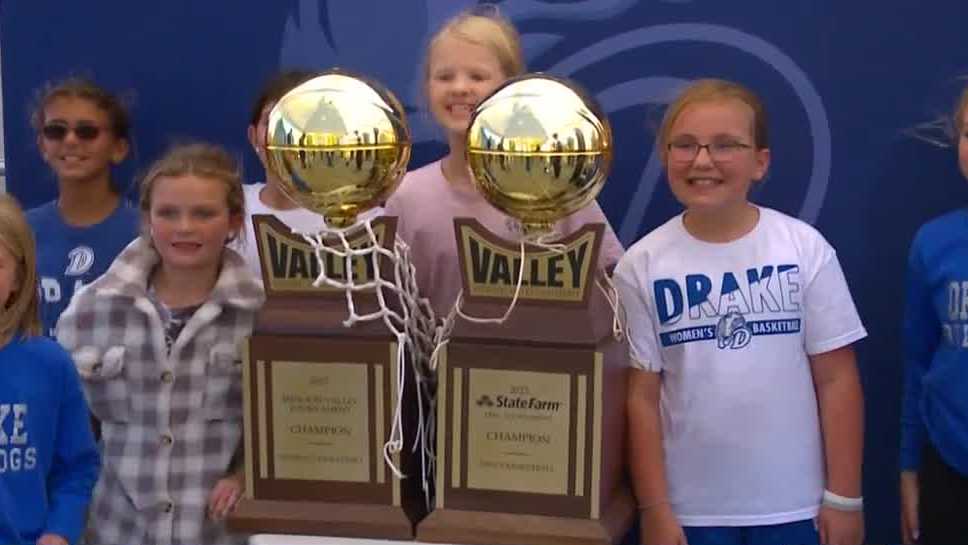 Drake Hoops Fest gets fans excited for upcoming 2023-24 season