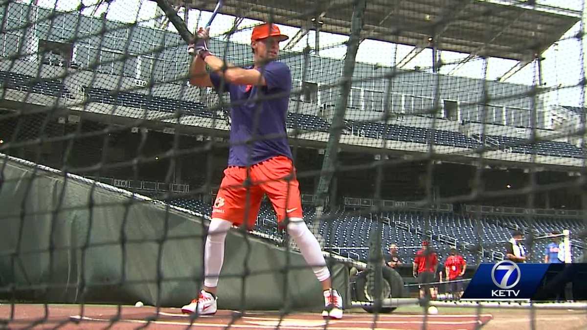 Power hitters prepare for the College Home Run Derby