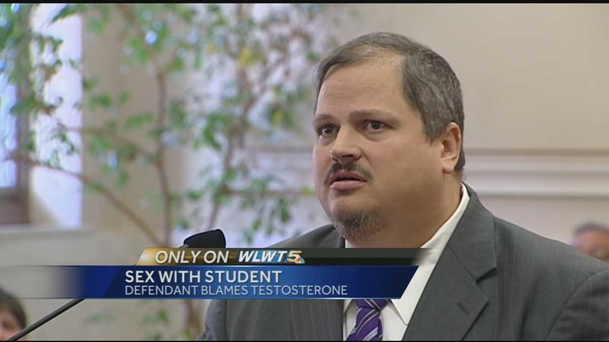 Former Cincinnati HS teacher gets 3 years for sexual battery