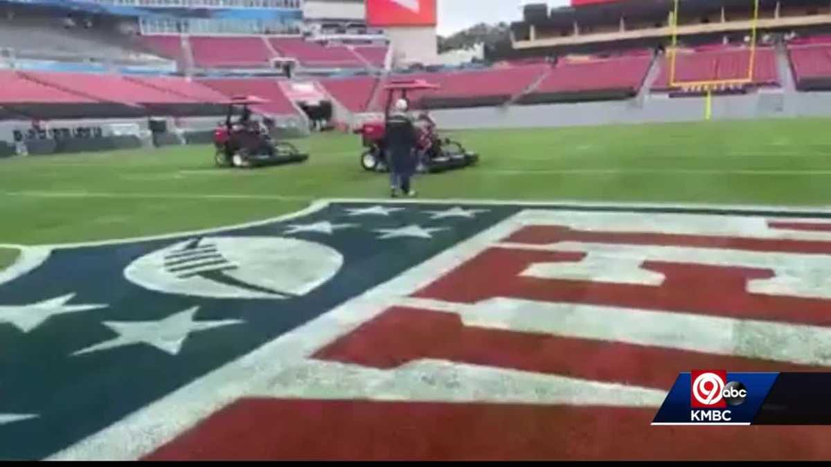Groundskeeper George Toma, 91, preps field for Super Bowl LV