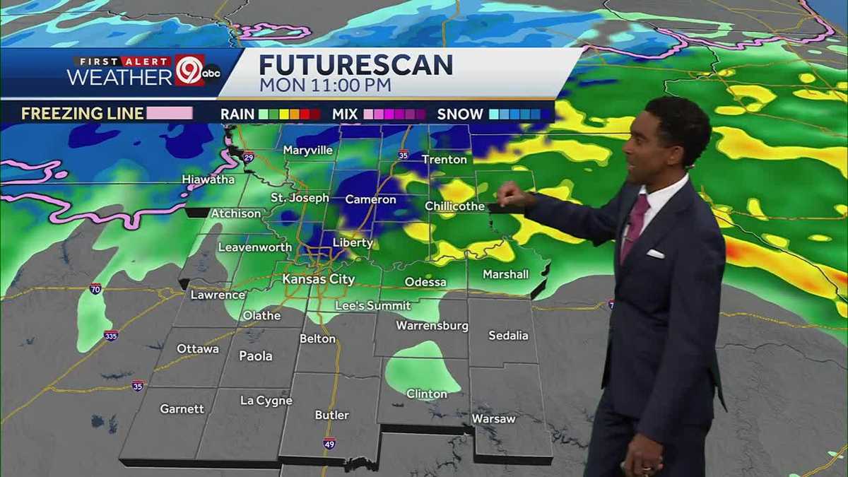 Kansas City weather: Light rain in KC, snow possible up north