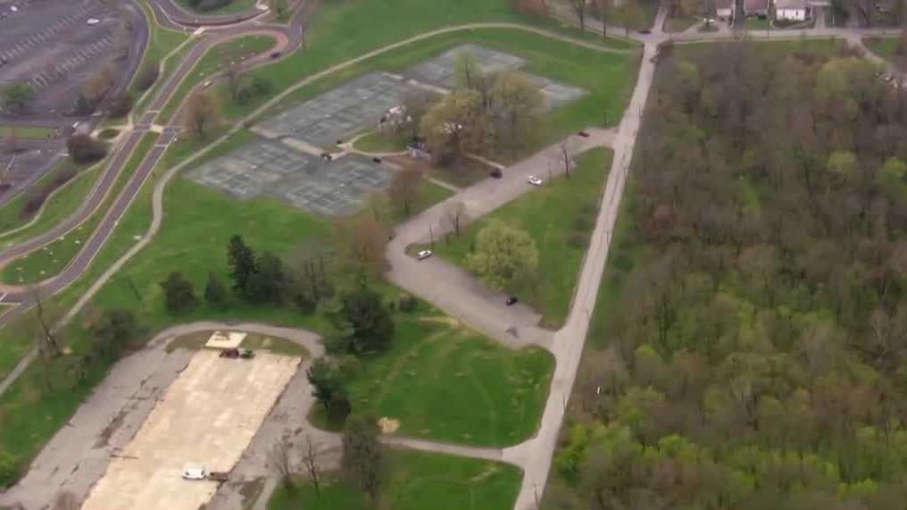 Louisville public meeting on Joe Creason Park tennis expansion