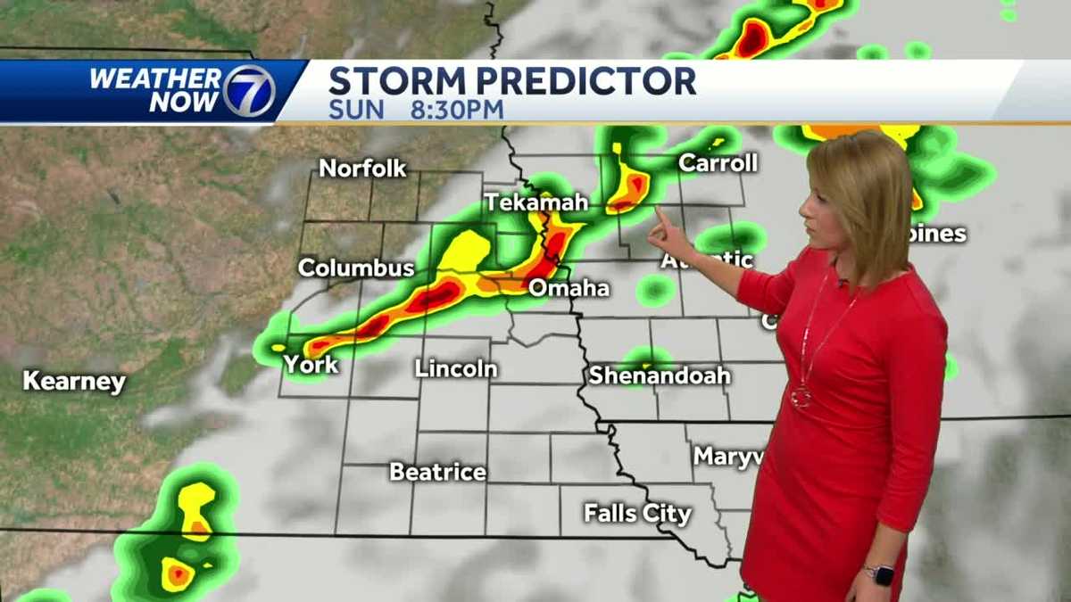 Hot and humid today ahead of storm chances Sunday