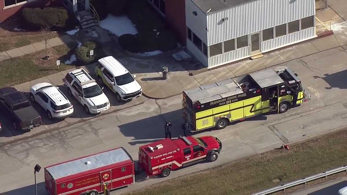 Rubbertown building evacuated due to chemical spill