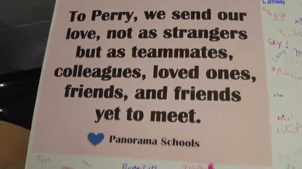 Panorama (Panora) students make Valentine's Day cards for Perry students