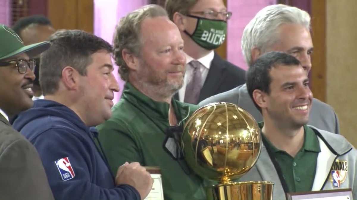 Video: Bucks honored at Common Council