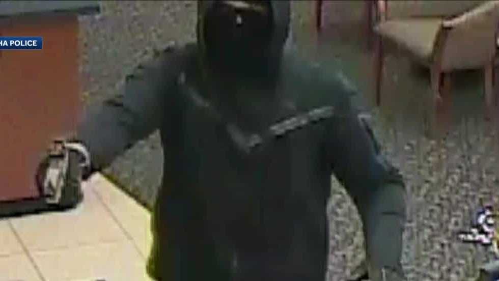 Omaha Police Investigating Bank Robbery Thursday Morning