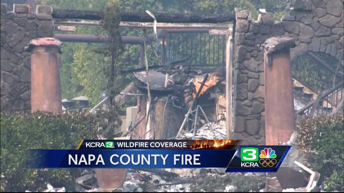 Atlas Fire rages in Napa County neighborhoods