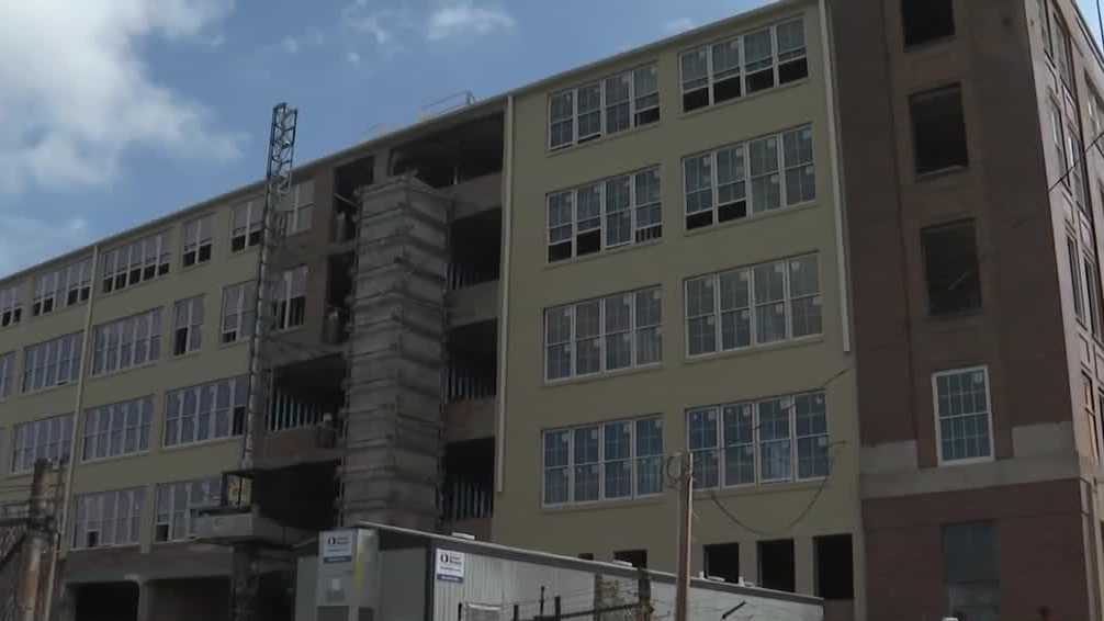 Gateway on Broadway apartment complex plans to open in December