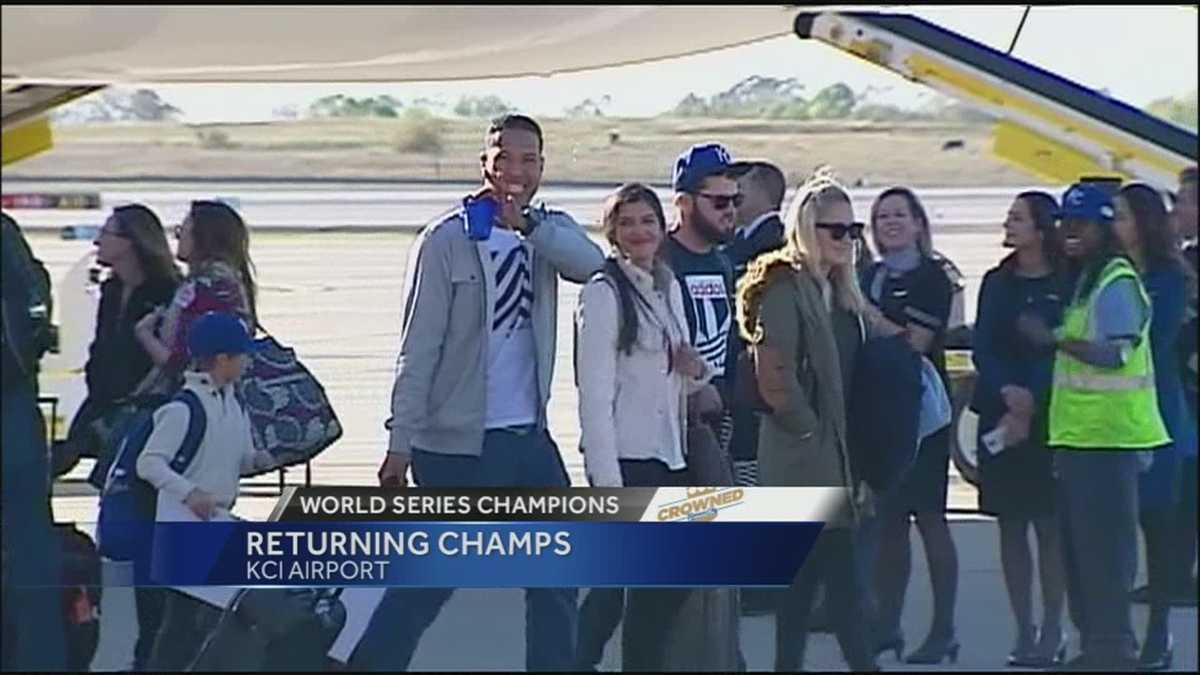 Fans ready to show World Champion Royals their appreciation