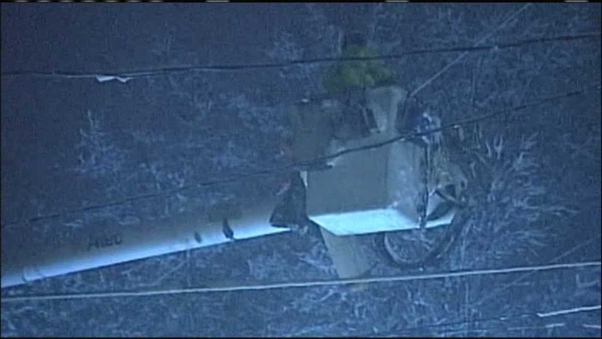 CMP crews work to restore power after storm