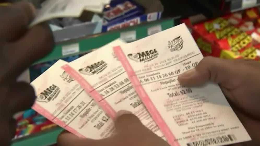 Mega Millions fever in Milwaukee ahead of $1.1 billion drawing