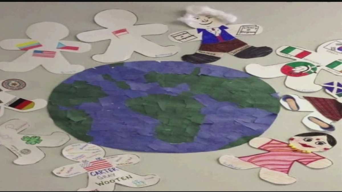 Teacher recommends giving children the gift of broader worldview
