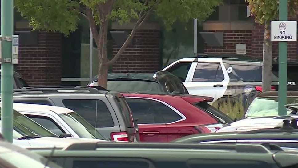 Kansas City crime: Teenager killed in shooting while walking