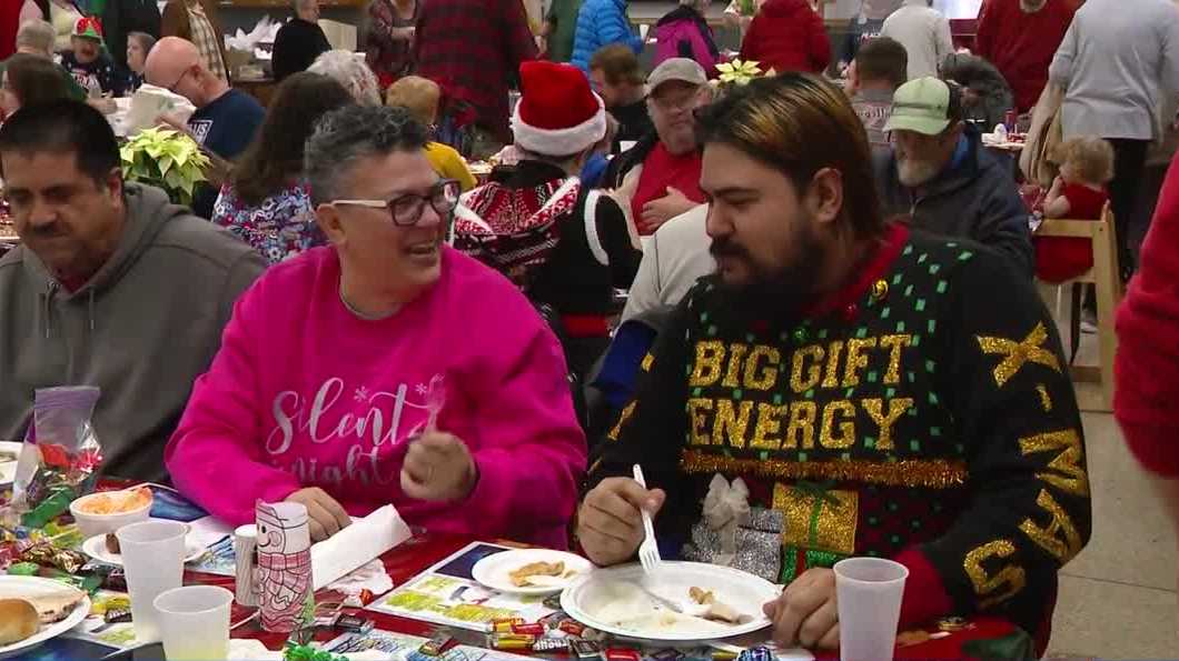 Perry Christmas dinner marks 20 years of food, fellowship and community