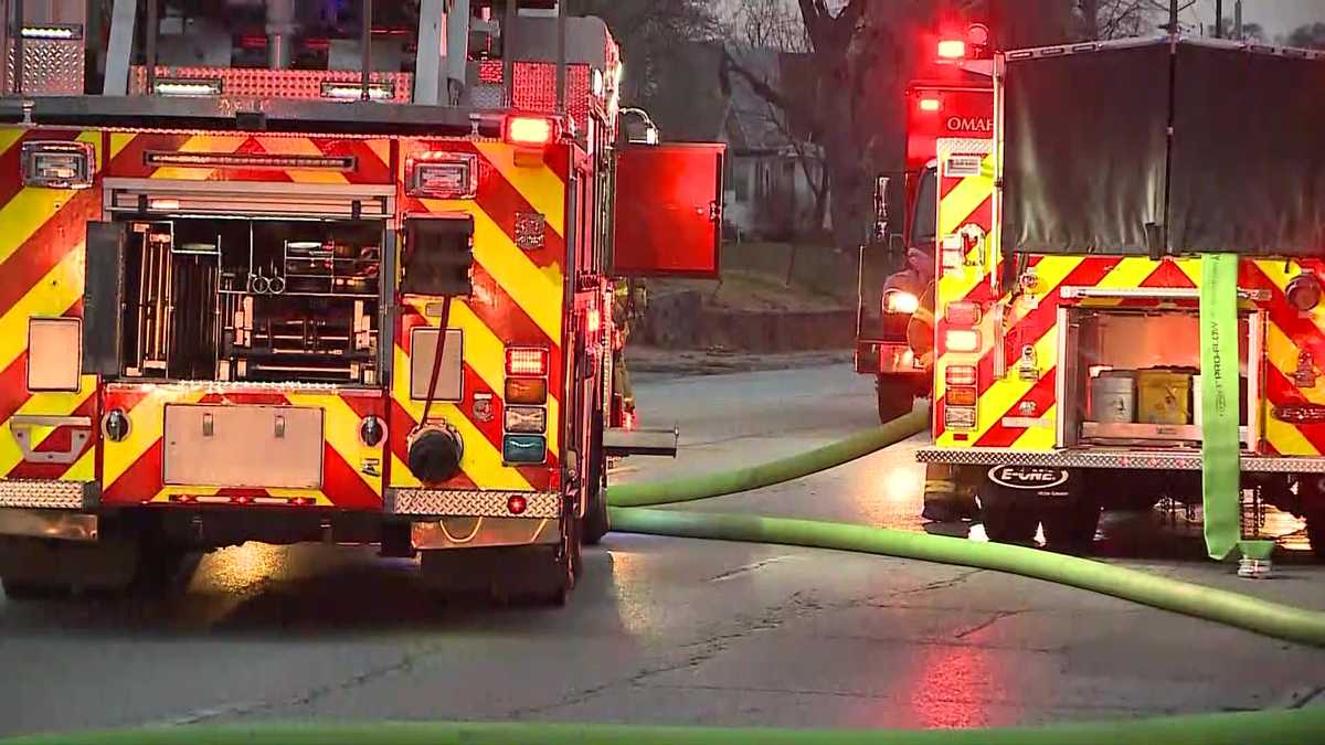 Omaha firefighters battle house fire early Tuesday