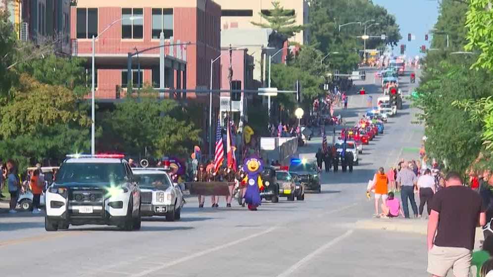 Iowa State Fair 2024: Downtown parade kicks off festivites