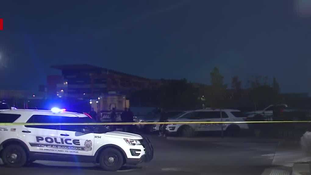 One dead in overnight Albuquerque police shooting