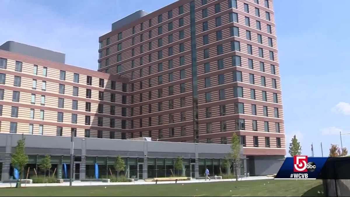 First residence hall opens at UMass Boston