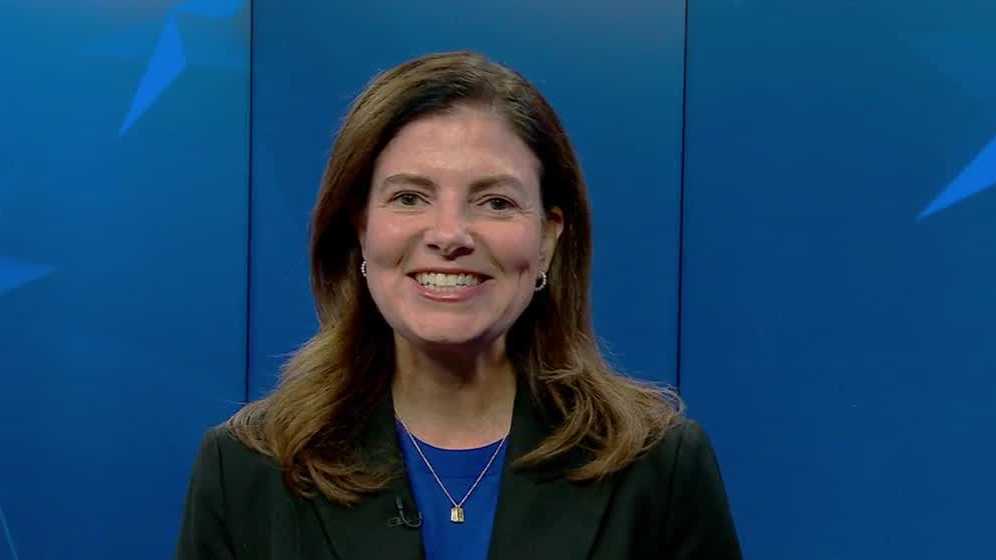 Kelly Ayotte makes final pitch in NH governor's general election