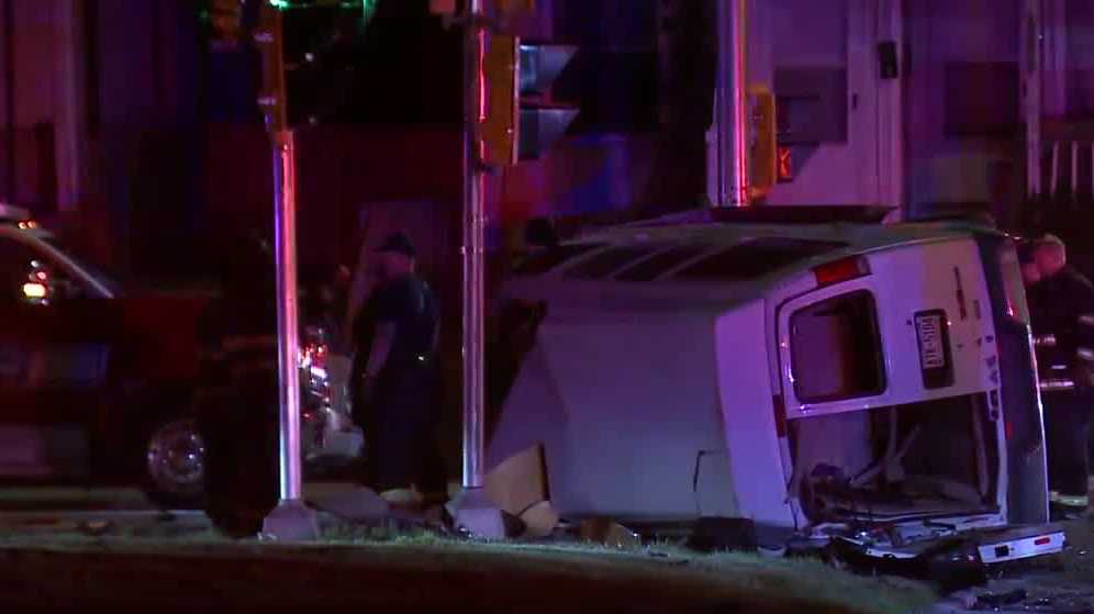 Car runs red lights, causing a chain crash that kills one